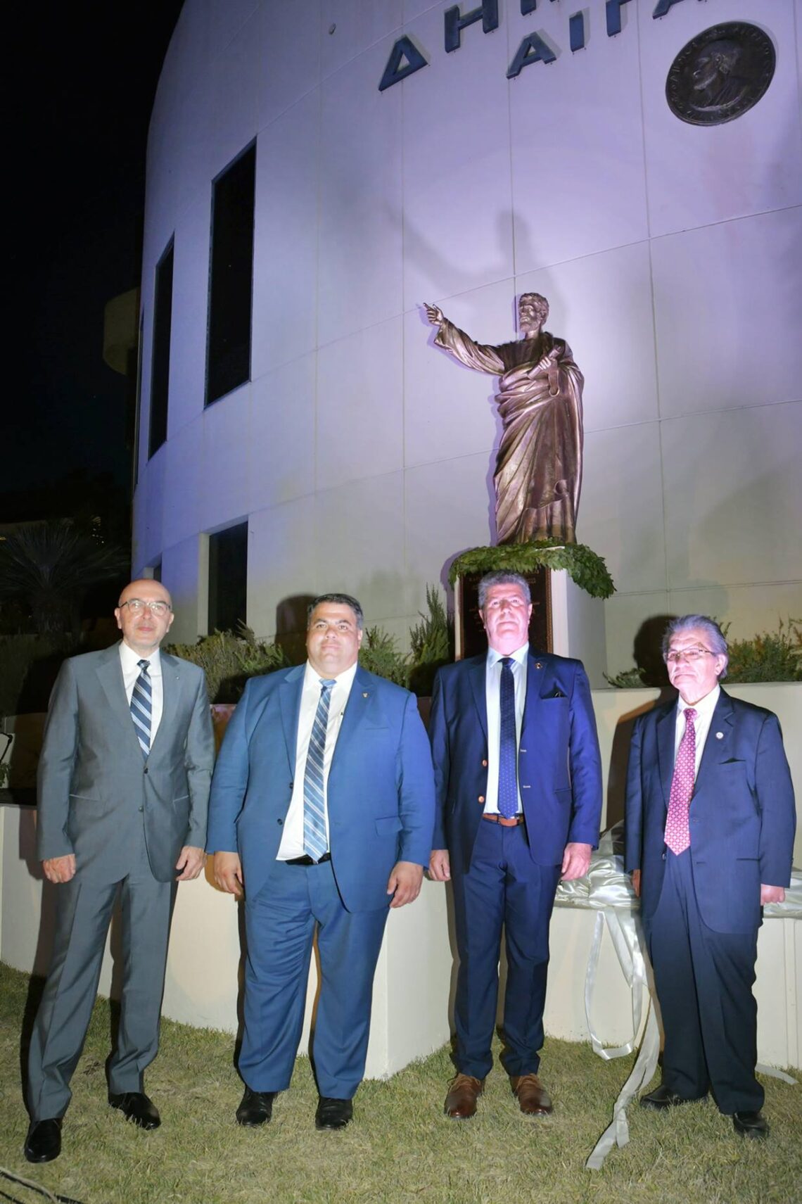 ΜΕ ΛΑΜΠΡΟΤΗΤΑ ΠΡΑΓΜΑΤΟΠΟΙΗΘΗΚΑΝ ΤΑ ΑΠΟΚΑΛΥΠΤΗΡΙΑ ΤΟΥ ΑΝΔΡΙΑΝΤΑ ΤΟΥ ...